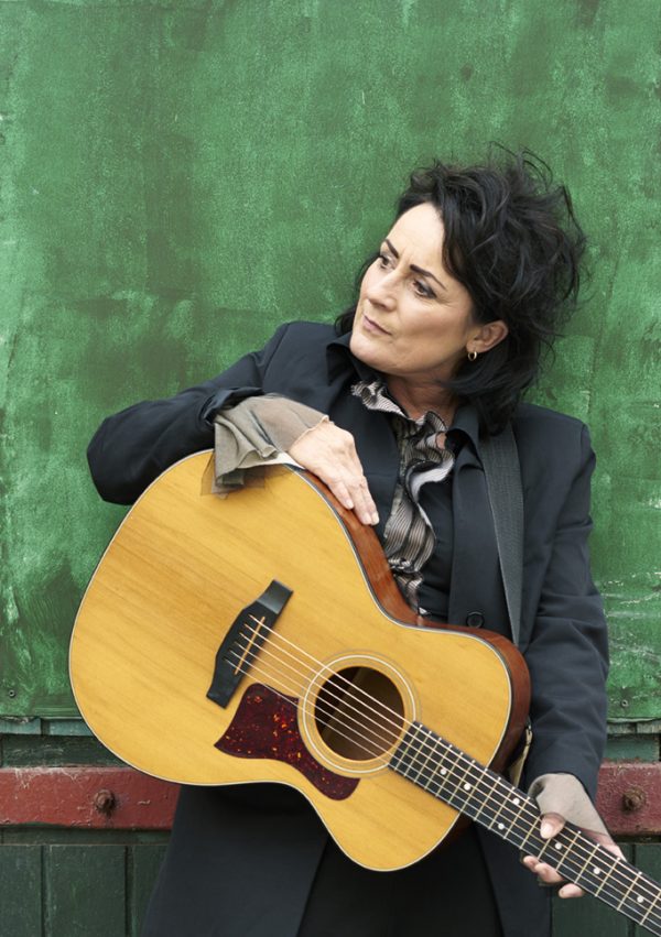 Ester Brohus Koncerter hen over sommeren | Music Quay